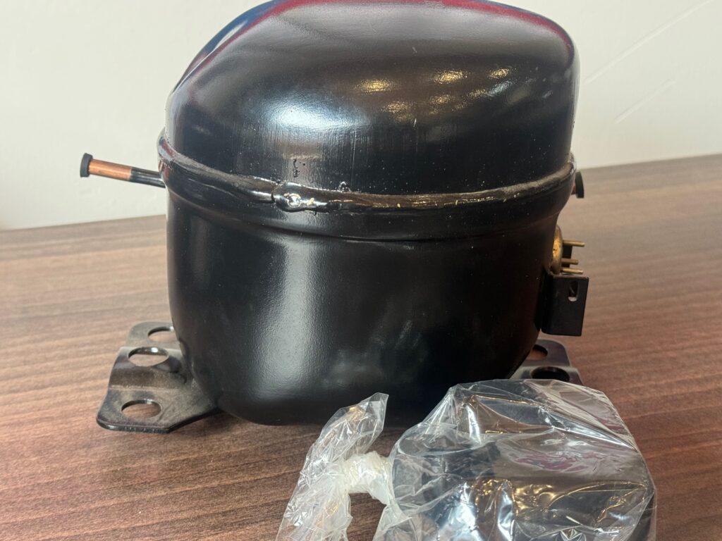 Fridge Domestic Compressor R134A 1/8HP