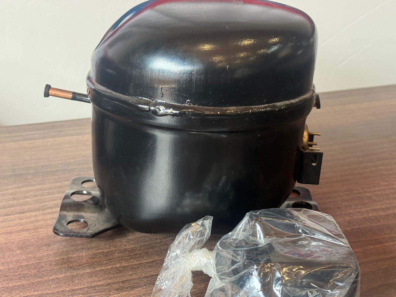 Fridge Domestic Compressor R134A 1/8HP