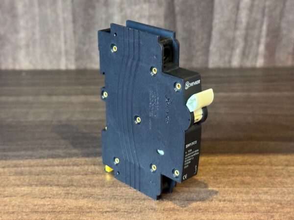 Circuit Breaker 20A Minirail NUR